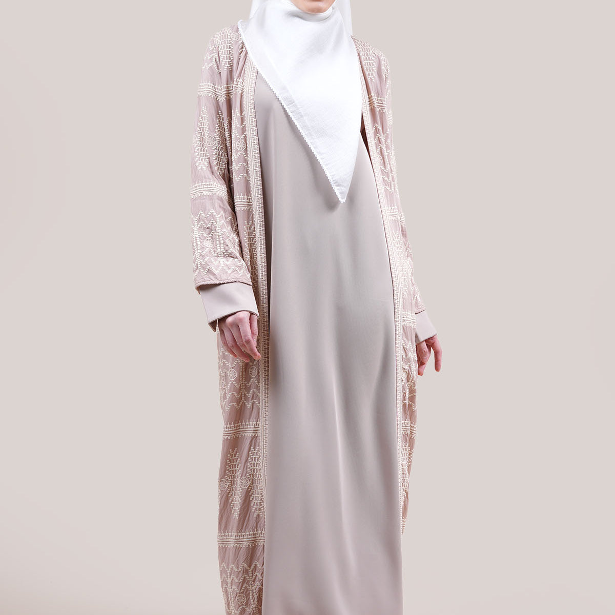Darasha Embroidery Abaya – Siti Khadijah